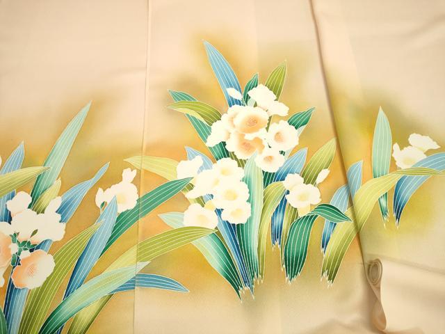 ■■■　サイズ　■■■ 長さ　　着尺分あり 幅　　　約37cm ■■■　商品詳細　■■■ 【正絹・未使用】 状態は接写画像のように表地所々に薄い汚れがございます。 大変上質な逸品になります。 お安く出品致しますので、是非この機会にいかがでし...