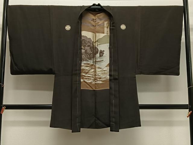 ■■■　サイズ　■■■ 身丈 92cm（肩から） 裄丈 68cm 袖丈 54cm　縫込み 3cm 袖幅 34cm 前幅 19cm 後幅 30.5cm 裄 お袖側 約0cm　身頃側 約0cm ■■■　商品詳細　■■■ 【正絹・五つ紋】 状態は...