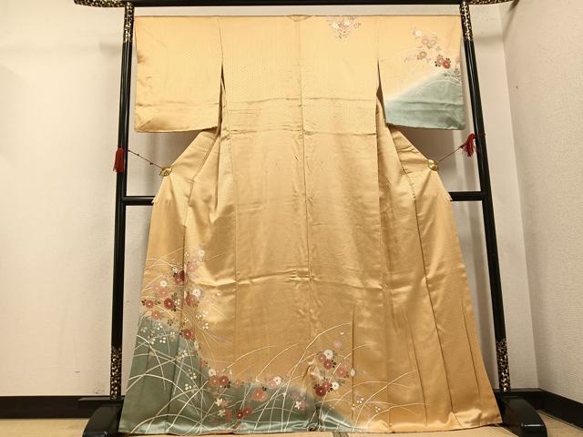 ■■■　サイズ　■■■ 身丈 165.5cm（肩から） 裄丈 67.5cm 袖丈 50cm　縫込み 1cm 袖幅 34cm 前幅 24cm 後幅 30cm 着物縫いこみ 内揚げ 0cm 裄 お袖側 約1cm　身頃側 約0cm ■■■　商品詳...