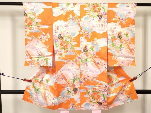■■■　サイズ　■■■ 【着物】 身丈 96cm（肩から） 裄丈 48.5cm 袖丈 55.5cm ■■■　商品詳細　■■■ 産着【化繊】 状態は特に目立ったシミ汚れなどもなく大変良い状態です。 お安く出品致しますので、是非この機会にいかが...