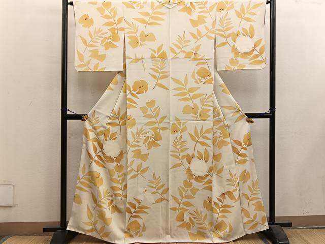 ■■■　サイズ　■■■ 身丈 163.5cm（肩から） 裄丈 64.5cm 袖丈 47.5cm　縫込み 4cm 袖幅 32.5cm 前幅 23.5cm 後幅 29.5cm 着物縫いこみ 内揚げ 3.5cm 裄 お袖側 約3.5cm　身頃側 ...