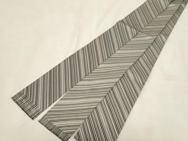 ■■■　サイズ　■■■ 長さ 404cm 幅 9cm程 ■■■　商品詳細　■■■ 【正絹】 状態は接写画像のように端部分に糸よれがございますが その他特に目立ったシミ汚れなどもなく大変良い状態です。 本場筑前博多織は、 福岡県福岡市博多区や...