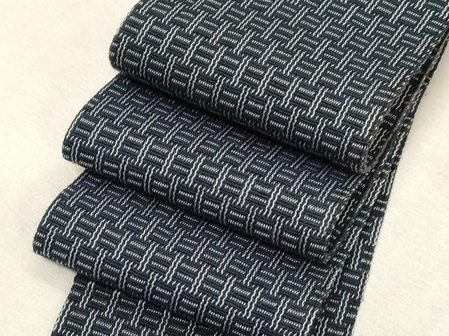 ■■■　サイズ　■■■ 長さ 412cm 幅 8.5cm程 ■■■　商品詳細　■■■ 【化繊】 状態は締めてはおりますが 特に目立ったシミ汚れなどもなく大変良い状態です。 お安く出品致しますので、是非この機会にいかがでしょうか？ ※両側未か...