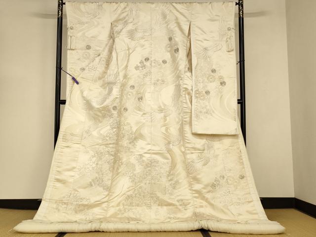 ■■■　サイズ　■■■ 身丈 193cm（肩から） 裄丈 65cm 袖丈 104cm　縫込み 5cm 袖幅 33cm 前幅 29cm 後幅 33cm 着物縫いこみ 内揚げ 0cm 裄 お袖側 約1cm　身頃側 約1.5cm ■■■　商品詳細...