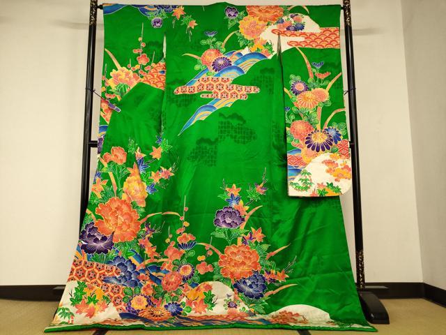 ■■■　サイズ　■■■ 身丈 183.5cm（肩から） 裄丈 64cm 袖丈 106cm　縫込み 4cm 袖幅 32cm 前幅 25cm 後幅 31cm 着物縫いこみ 内揚げ 0cm 裄 お袖側 約1.5cm　身頃側 約2cm ■■■　商品...