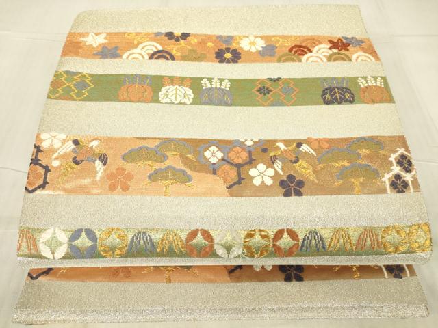■■■　サイズ　■■■ 長さ 432cm 幅 30.5cm程 ■■■　商品詳細　■■■ 【正絹・芯なし】 状態は接写画像のように 柄止まり・たれ先上部に薄い汚れがございますが その他特に目立ったシミ汚れなどもなく大変良い状態です。 大変上質...