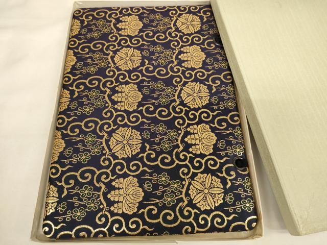 ■■■　サイズ　■■■ 縦 21cm 横 30cm ■■■　商品詳細　■■■ 状態は参考画像のように汚れがございます。 大変上質な逸品になります。 お安く出品致しますので、是非この機会にいかがでしょうか？ ※箱に傷み・汚れございます。 ■■...