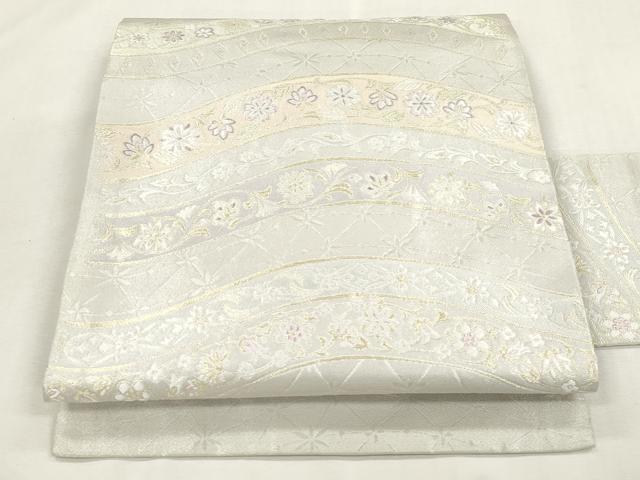 ■■■　サイズ　■■■ 長さ 363cm 幅 30.5cm程 ■■■　商品詳細　■■■ 【正絹】 状態は接写画像のように 太鼓に薄い汚れがございますが その他特に目立ったシミ汚れなどもなく大変良い状態です。 大変上質な逸品になります。 お安...