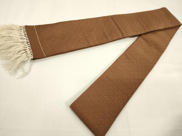 ■■■　サイズ　■■■ 長さ 412cm（房6cm） 幅 8.5cm程 ■■■　商品詳細　■■■ 【正絹】 状態は接写画像のように裏地に汚れがございますが その他特に目立ったシミ汚れなどもなく大変良い状態です。 着用時には見えない部分になる...