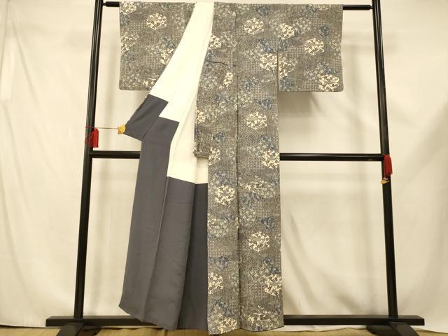 ■■■　サイズ　■■■ 身丈 154cm（肩から） 裄丈 62.5cm 袖丈 46.5cm　縫込み 4cm 袖幅 31cm 前幅 23cm 後幅 29cm 着物縫いこみ 内揚げ 3.5cm 裄 お袖側 約1cm　身頃側 約1cm ■■■　商...