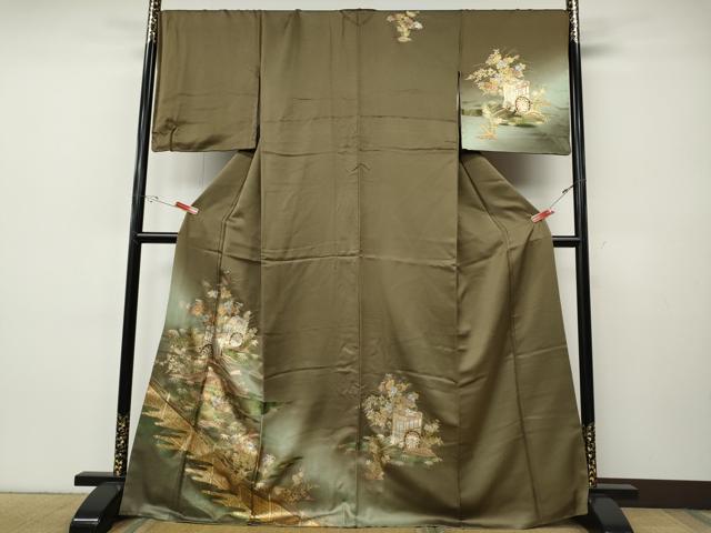 ■■■　サイズ　■■■ 身丈 169cm（肩から） 裄丈 70cm 袖丈 50cm　縫込み 5cm 袖幅 35cm 前幅 23.5cm 後幅 31cm 着物縫いこみ 内揚げ 5cm 裄 お袖側 約0cm　身頃側 約0cm ■■■　商品詳細　...