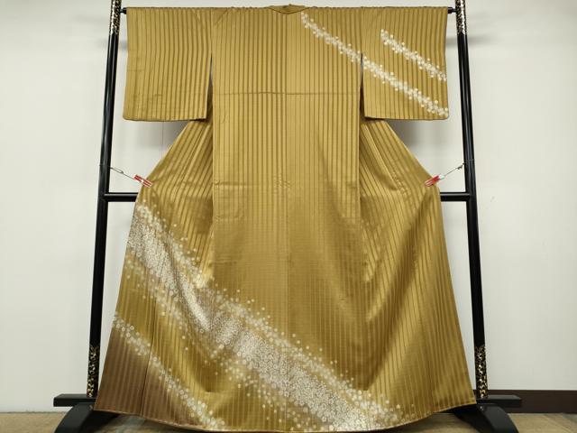 ■■■　サイズ　■■■ 身丈 163cm（肩から） 裄丈 65cm 袖丈 48.5cm　縫込み 7cm 袖幅 34cm 前幅 24.5cm 後幅 28.5cm 着物縫いこみ 内揚げ 2cm 裄 お袖側 約2cm　身頃側 約1.5cm ■■■...
