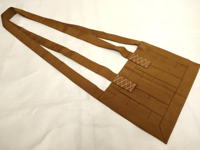 ■■■　サイズ　■■■ 縦 18.5cm 横 25.5cm ■■■　商品詳細　■■■ 状態は参考画像のように汚れがございます。 大変上質な逸品になります。 お安く出品致しますので、是非この機会にいかがでしょうか？ ■■■　注意事項　■■■ ...