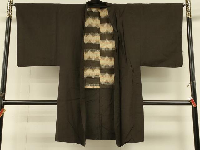 ■■■　サイズ　■■■ 身丈 104.5cm（肩から） 裄丈 65.5cm 袖丈 50cm　縫込み 2.5cm 袖幅 33cm 前幅 19cm 後幅 30.5cm 裄 お袖側 約2cm　身頃側 約2.5cm ■■■　商品詳細　■■■ 【正絹...