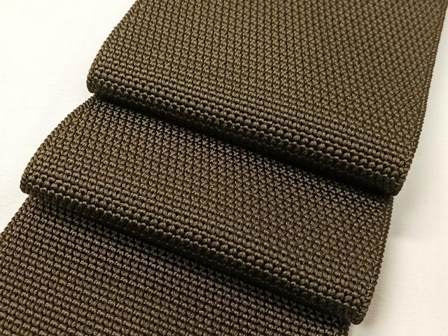 ■■■　サイズ　■■■ 長さ 420cm 幅 9.5cm程 ■■■　商品詳細　■■■ 【正絹・未使用】 状態は一度も締めておらず 特に目立ったシミ汚れなどもなく大変良い状態です。 本場筑前博多織は、 福岡県福岡市博多区やその周辺で生産される...