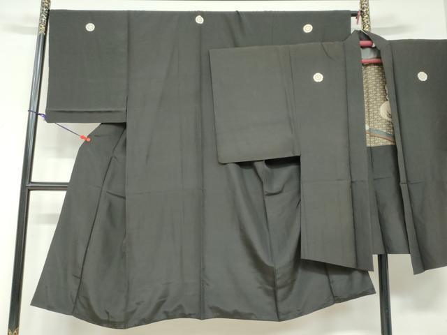 ■■■　サイズ　■■■ 【着物】 身丈 130cm（肩から） 裄丈 66cm 袖丈 52.5cm　縫込み 2cm 袖幅 34.5cm 前幅 23cm 後幅 30.5cm 着物縫いこみ 内揚げ 11cm 裄 お袖側 約2cm　身頃側 約3cm...