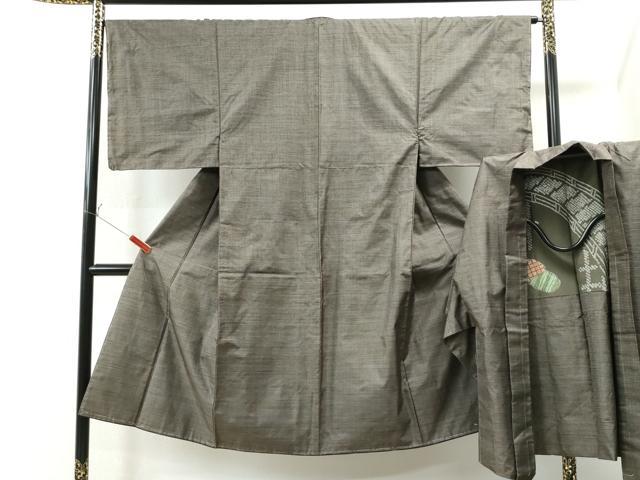 ■■■　サイズ　■■■ 【着物】 身丈 132cm（肩から） 裄丈 68cm 袖丈 48.5cm　縫込み 4cm 袖幅 35cm 前幅 24.5cm 後幅 30.5cm 着物縫いこみ 内揚げ 7cm 裄 お袖側 約2cm　身頃側 約2cm ...