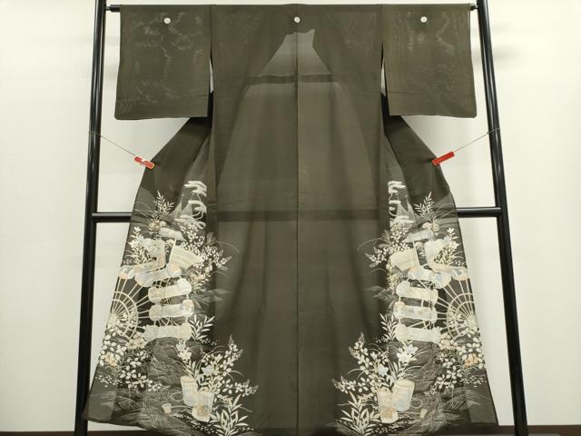 ■■■　サイズ　■■■ 身丈 153.5cm（肩から） 裄丈 64cm 袖丈 45.5cm　縫込み 7cm 袖幅 32cm 前幅 23cm 後幅 31cm 着物縫いこみ 内揚げ 0cm 裄 お袖側 約2.5cm　身頃側 約2cm ■■■　商...