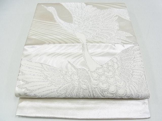 ■■■　サイズ　■■■ 長さ 440cm 幅 30.5cm程 ■■■　商品詳細　■■■ 【正絹・芯なし・関西仕立て】 状態は接写画像のように 柄止まり所々、たれ先上部に薄い汚れがございますが その他特に目立ったシミ汚れなどもなく大変良い状態...