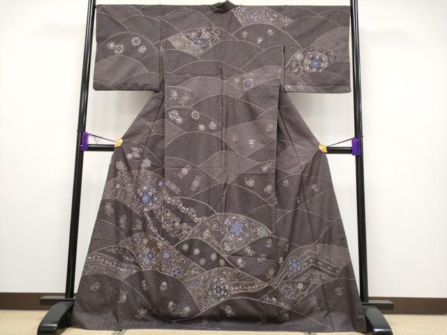 ■■■　サイズ　■■■ 身丈 170cm（肩から） 裄丈 67.5cm 袖丈 49.5cm　 縫込み 7cm 袖幅 34.5cm 前幅 23.5cm 後幅 29cm 着物縫いこみ 内揚げ 2cm 裄 お袖側 約 1cm　身頃側 約 2cm ...