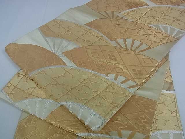 ■■■　サイズ　■■■ 長さ 418cm 幅 29.5cm程 ■■■　商品詳細　■■■ 【正絹】 状態は接写画像のように 太鼓下部に薄い汚れがございますが その他特に目立ったシミ汚れなどもなく大変良い状態です。 大変上質な逸品になります。 ...