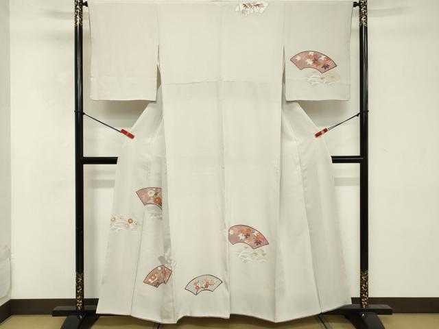■■■　サイズ　■■■ 身丈 156cm（肩から） 裄丈 65cm 袖丈 49cm　縫込み 4cm 袖幅 33cm 前幅 24cm 後幅 30cm 着物縫いこみ 内揚げ 9cm 裄 お袖側 約4cm　身頃側 約2cm ■■■　商品詳細　■■...