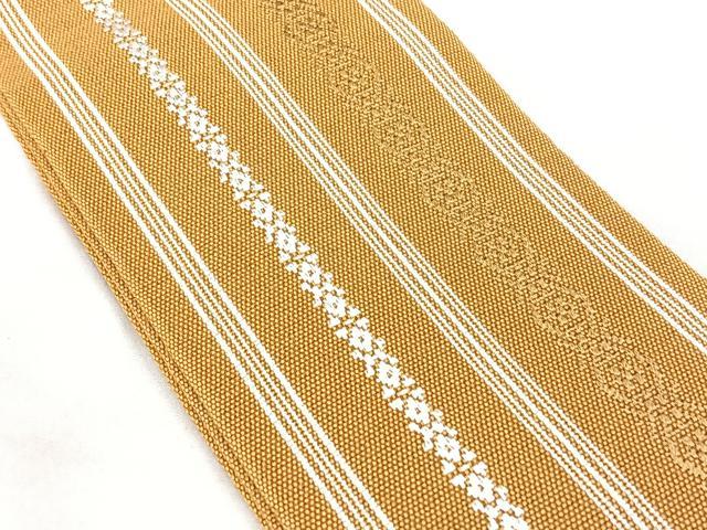 ■■■　サイズ　■■■ 長さ 388cm 幅 9cm程 ■■■　商品詳細　■■■ 【綿】 詳細に関しましては、画像をご確認ください。 本場筑前博多織は、 福岡県福岡市博多区やその周辺で生産される絹織物です。 仏具のひとつである独鈷、華皿を基...