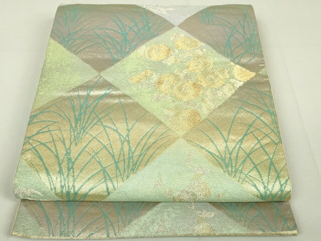 ■■■　サイズ　■■■ 長さ 442cm 幅 31cm程 ■■■　商品詳細　■■■ 【正絹・芯なし・関西仕立て】 詳細に関しましては、画像を添付しておりますのでそちらをご確認ください。 大変上質な逸品になります。 お安く出品致しますので、是...