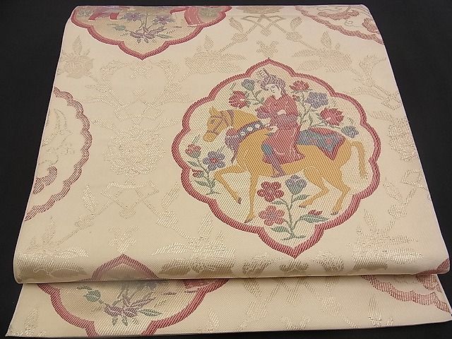 ■■■　サイズ　■■■ 長さ 420cm 幅 31cm程 ■■■　商品詳細　■■■ 【正絹・芯なし】状態は接写画像のように柄止まり・裏地に薄い汚れがございますがその他特に目立ったシミ汚れなどもなく大変良い状態です。大変上質な逸品になります。...