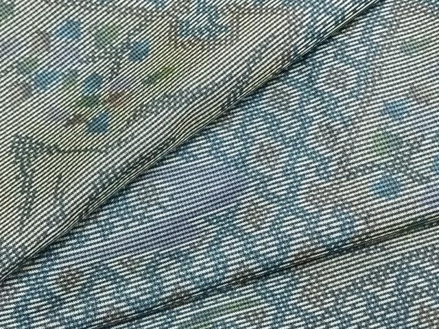 ■■■　サイズ　■■■ 身丈 154cm（肩から） 裄丈 63cm 袖丈 49cm　縫込み 4.5cm 袖幅 32cm 前幅 23cm 後幅 29cm 着物縫いこみ 内揚げ 0cm 裄 お袖側 約4cm　身頃側 約4.5cm ■■■　商品詳...