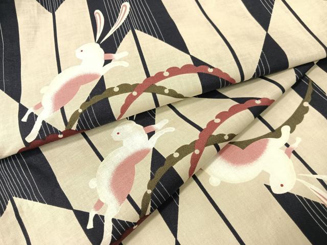 ■■■　サイズ　■■■ 身丈 165cm（肩から） 裄丈 66.5cm 袖丈 48.5cm　縫込み 0cm 袖幅 33.5cm 前幅 24cm 後幅 29.5cm 着物縫いこみ 内揚げ 0cm 裄 お袖側 約2.5cm　身頃側 約1cm ■...