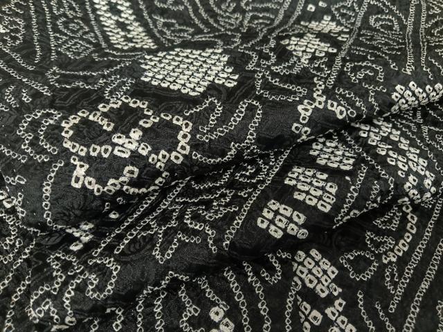 ■■■　サイズ　■■■ 身丈 155cm（肩から） 裄丈 61cm 袖丈 44cm　縫込み 5cm 袖幅 31cm 前幅 23cm 後幅 29cm 着物縫いこみ 内揚げ 2cm 裄 お袖側 約2cm　身頃側 約3cm ■■■　商品詳細　■■...