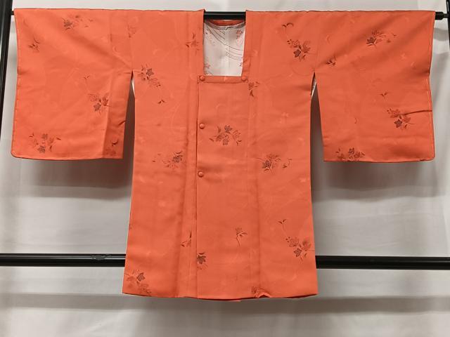 ■■■　サイズ　■■■ 身丈 87cm（肩から） 裄丈 66cm 袖丈 48cm　縫込み 2cm 袖幅 34.5cm 前幅 19cm 後幅 29cm 裄 お袖側 約1cm　身頃側 約3.5cm ■■■　商品詳細　■■■ 【正絹・未使用】 状...