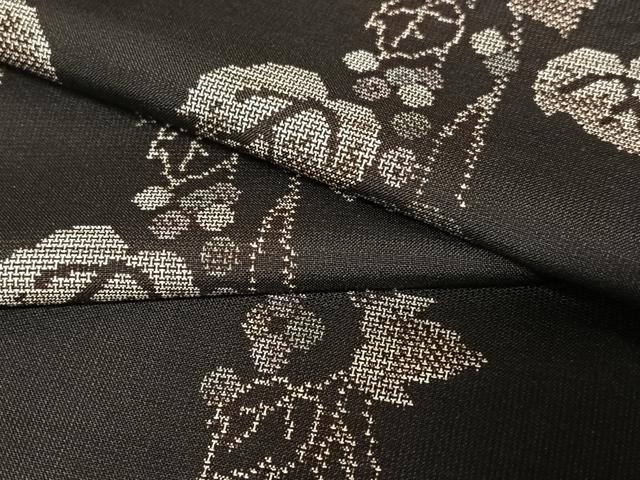 ■■■　サイズ　■■■ 身丈 160.5cm（肩から） 裄丈 66cm 袖丈 49.5cm　縫込み 1cm 袖幅 33.5cm 前幅 25cm 後幅 31cm 着物縫いこみ 内揚げ 0cm 裄 お袖側 約2.5cm　身頃側 約3cm ■■■...