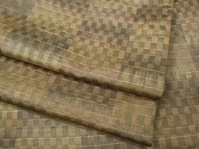 ■■■　サイズ　■■■ 身丈 156cm（肩から） 裄丈 64cm 袖丈 47cm　縫込み 5cm 袖幅 33.5cm 前幅 24.5cm 後幅 29.5cm 着物縫いこみ 内揚げ 5cm 裄 お袖側 約2cm　身頃側 約4cm ■■■　商...