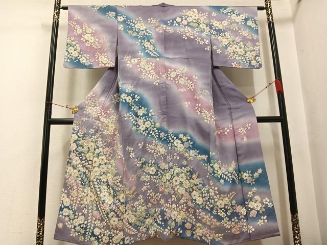 ■■■　サイズ　■■■ 身丈 146.5cm（肩から） 裄丈 62cm 袖丈 44cm　縫込み 9cm 袖幅 31cm 前幅 22.5cm 後幅 29cm 着物縫いこみ 内揚げ 8cm 裄 お袖側 約1cm　身頃側 約4cm ■■■　商品詳...