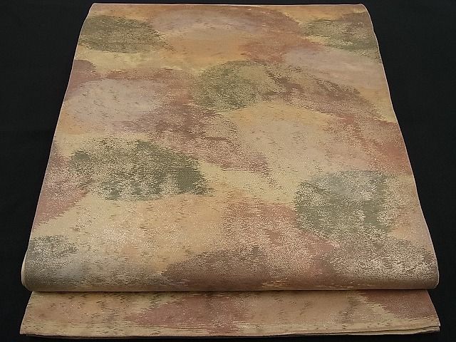 ■■■　サイズ　■■■ 長さ 412cm 幅 31cm程 ■■■　商品詳細　■■■ 【正絹】 状態は接写画像のように 裏地・表地所々にアクがございます。 大変上質な逸品になりますので ぜひお手入れをされてお召しになられてはいかがでしょうか。...