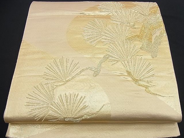 ■■■　サイズ　■■■ 長さ 420cm 幅 30.5cm程 ■■■　商品詳細　■■■ 【正絹・芯なし】 状態は接写画像のように 表地所々・裏地に薄い汚れ、太鼓上部〜手先にかけて折れ山の薄い汚れがございます。 大変上質な逸品になりますのでぜ...