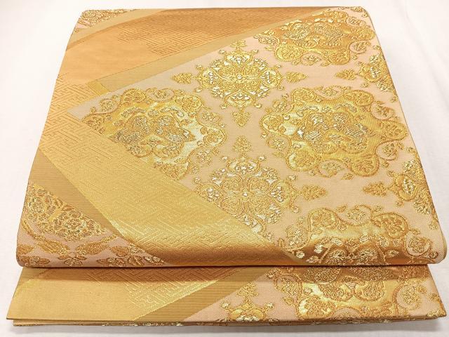 ■■■　サイズ　■■■ 長さ 428cm 幅 31cm程 ■■■　商品詳細　■■■ 【正絹】 詳細に関しましては、画像をご確認ください。 大変上質な逸品になります。 お安く出品致しますので、是非この機会にいかがでしょうか？ ■■■　注意事項...