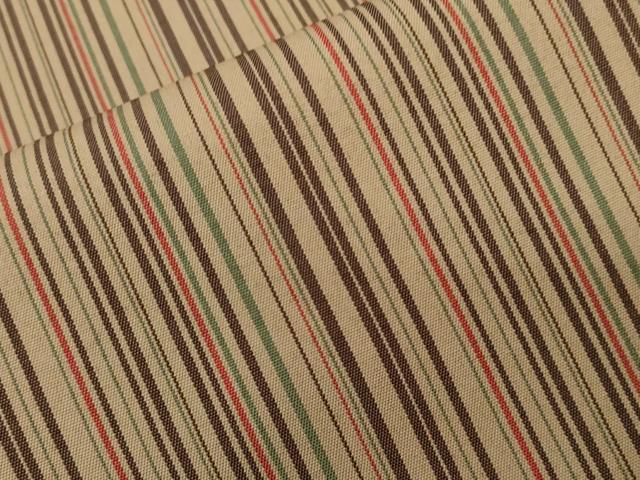 ■■■　サイズ　■■■ 身丈 166cm（肩から） 裄丈 68cm 袖丈 47cm　縫込み 0cm 袖幅 35cm 前幅 24cm 後幅 30cm 着物縫いこみ 内揚げ 0cm 裄 お袖側 約0cm　身頃側 約1cm ■■■　商品詳細　■■...