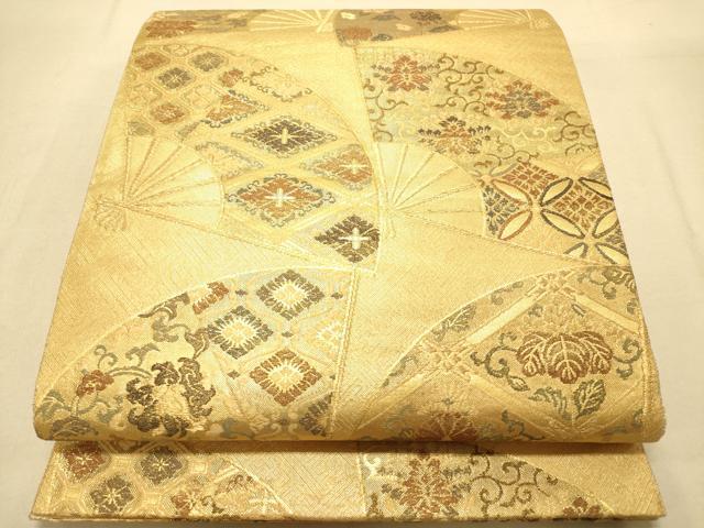 ■■■　サイズ　■■■ 長さ 434cm 幅 31cm程 ■■■　商品詳細　■■■ 【正絹】 詳細に関しましては、画像をご確認ください。 大変上質な逸品になります。 お安く出品致しますので、是非この機会にいかがでしょうか？ ■■■　注意事項...