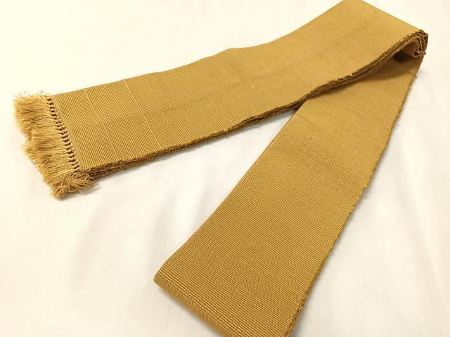 ■■■　サイズ　■■■ 長さ 364cm(房含めず) 幅 9.5cm程 ■■■　商品詳細　■■■ 【正絹】 状態は接写画像のように表地・裏地所々に薄い汚れがございます。 大変上質な逸品になりますのでぜひお手入れをされてお召しになられてはいか...
