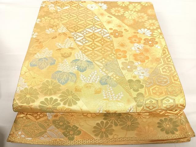 ■■■　サイズ　■■■ 長さ 418cm 幅 30.5cm程 ■■■　商品詳細　■■■ 【正絹・未仕立て】 詳細に関しましては、画像をご確認ください。 大変上質な逸品になります。 お安く出品致しますので、是非この機会にいかがでしょうか？ ■...