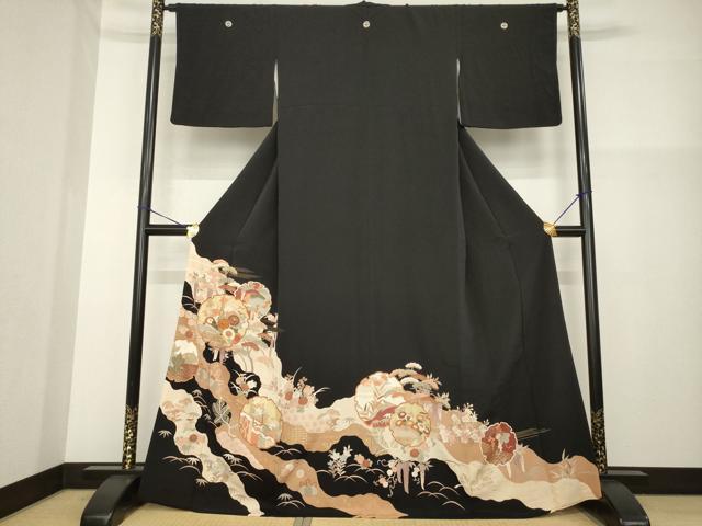 ■■■　サイズ　■■■ 身丈 166cm（肩から） 裄丈 64cm 袖丈 45cm　縫込み 5cm 袖幅 33cm 前幅 24cm 後幅 30cm 着物縫いこみ 内揚げ 3cm 裄 お袖側 約1.5cm　身頃側 約2.5cm ■■■　商品詳...