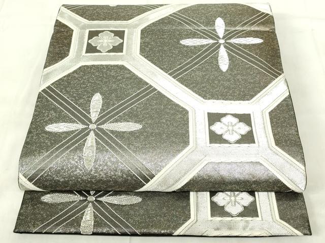 ■■■　サイズ　■■■ 長さ 416cm 幅 31cm程 ■■■　商品詳細　■■■ 【正絹】 詳細に関しましては、画像をご確認ください。 大変上質な逸品になります。 お安く出品致しますので、是非この機会にいかがでしょうか？ ■■■　注意事項...