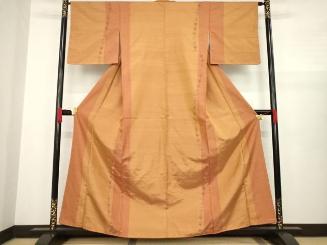 ■■■　サイズ　■■■ 身丈 160cm（肩から） 裄丈 64cm 袖丈 48cm　縫込み 7cm 袖幅 33cm 前幅 25cm 後幅 29cm 着物縫いこみ 内揚げ 3.5cm 裄 お袖側 約1cm　身頃側 約3cm ■■■　商品詳細　...
