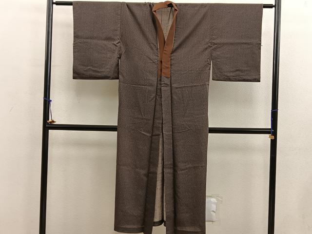 ■■■　サイズ　■■■ 身丈 138.5cm（肩から） 裄丈 63.5cm 袖丈 47.5cm　縫込み 2cm 袖幅 29.5cm 前幅 31cm 後幅 33.5cm 着物縫いこみ 内揚げ 0cm 裄 お袖側 約4cm　身頃側 約2.5cm...