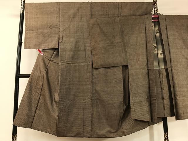 ■■■　サイズ　■■■ 【着物】 身丈 138cm（肩から） 裄丈 67.5cm 袖丈 52cm　縫込み 2cm 袖幅 34cm 前幅 26.5cm 後幅 32cm 着物縫いこみ 内揚げ 5cm 裄 お袖側 約2cm　身頃側 約2cm 【羽...