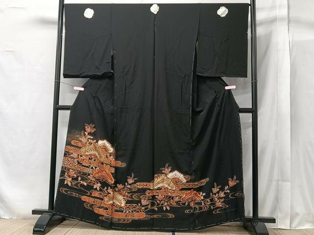 ■■■　サイズ　■■■ 反幅　36cm　　　八掛付き ※ご自身でお好みのサイズに仕立ててお召になっていただけます。 ■■■　商品詳細　■■■ 【正絹・五つ紋・未使用】 状態は画像を添付しておりますので、そちらをご確認下さいますよう宜しくお願...