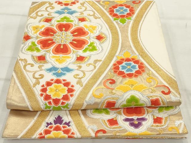 ■■■　サイズ　■■■ 長さ 424cm 幅 30cm程 ■■■　商品詳細　■■■ 【正絹・芯なし】 詳細に関しましては、画像をご確認ください。 大変上質な逸品になります。 お安く出品致しますので、是非この機会にいかがでしょうか？ ※汚れ等...